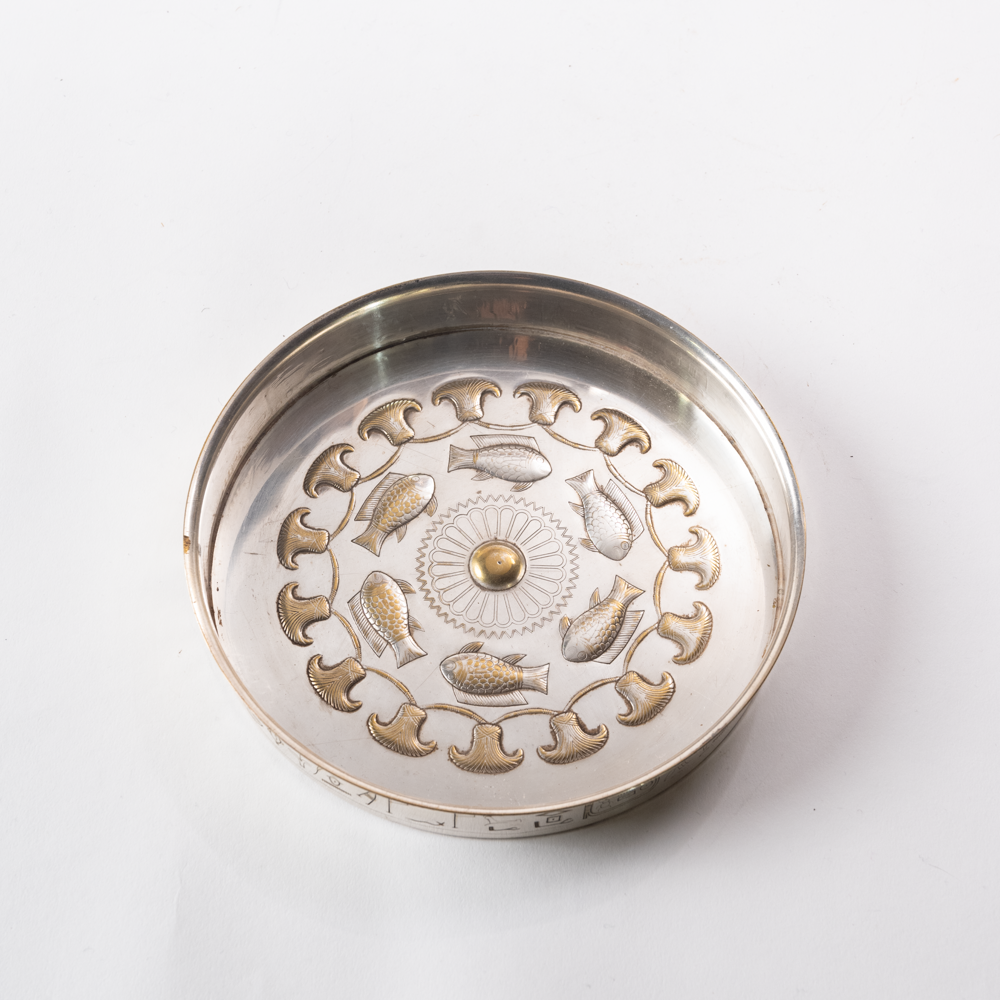 Reproduction ancient egyptian dish – carabas